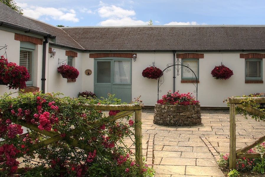 Cornwall Self Catering Holiday Cottages | Broomhill Manor