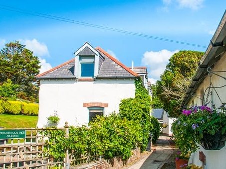 Luxury Self Catering Holiday Cottages in Bude North Cornwall